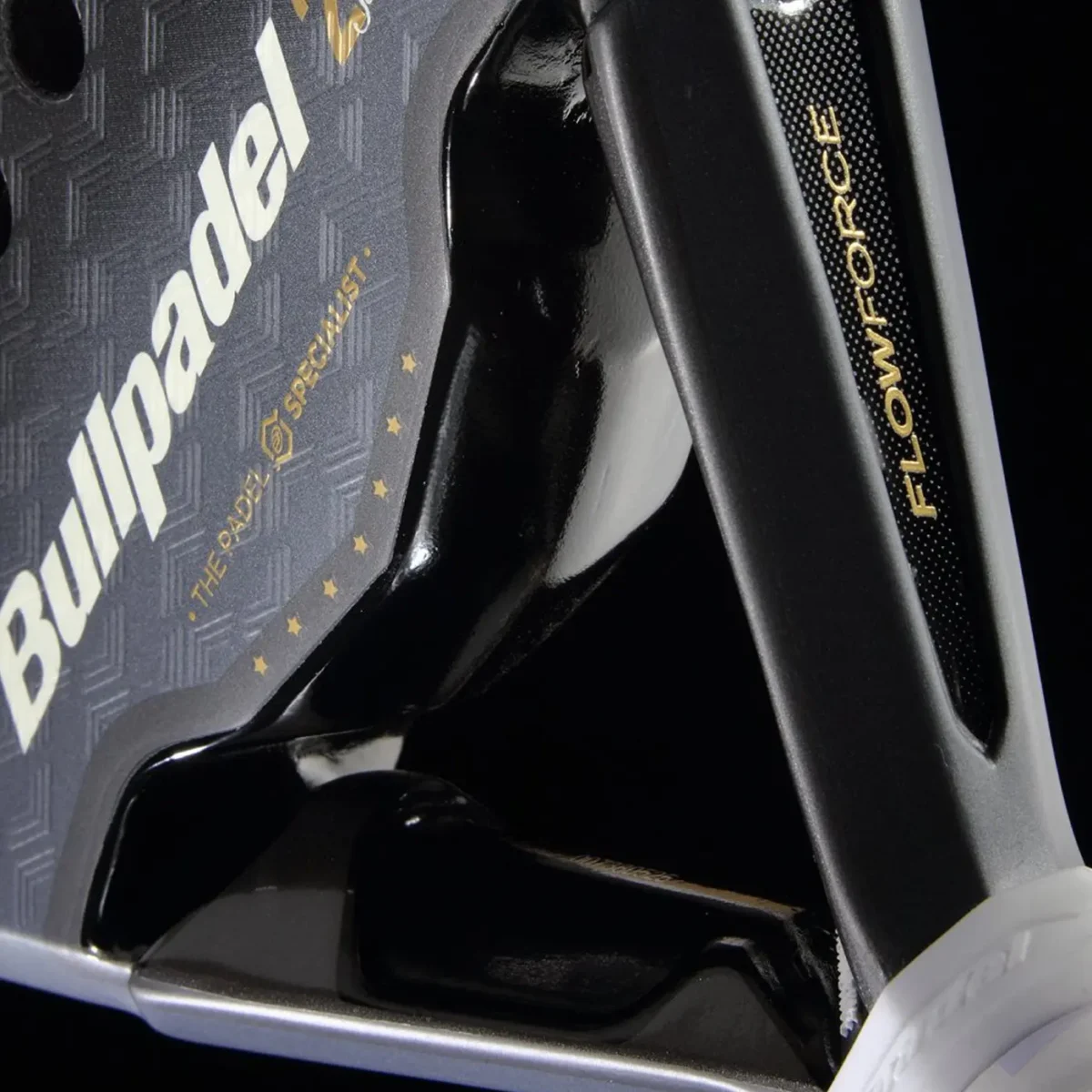 BULLPADEL Flow Legend 2026 Padel Racket - RACKETAT